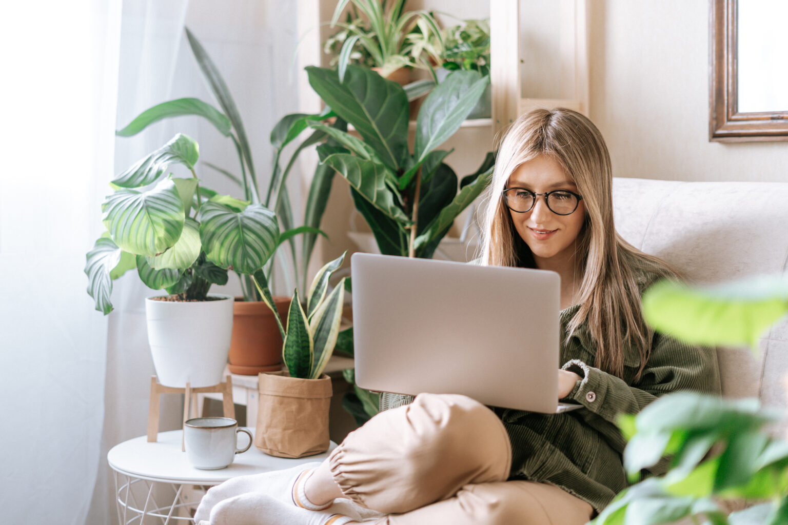 Working from Home House Share Struggles | Split The Bills